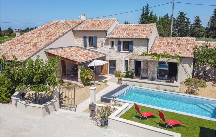 110 M² Longère ∙ 3 Chambres ∙ 6 Personnes - Vaucluse
