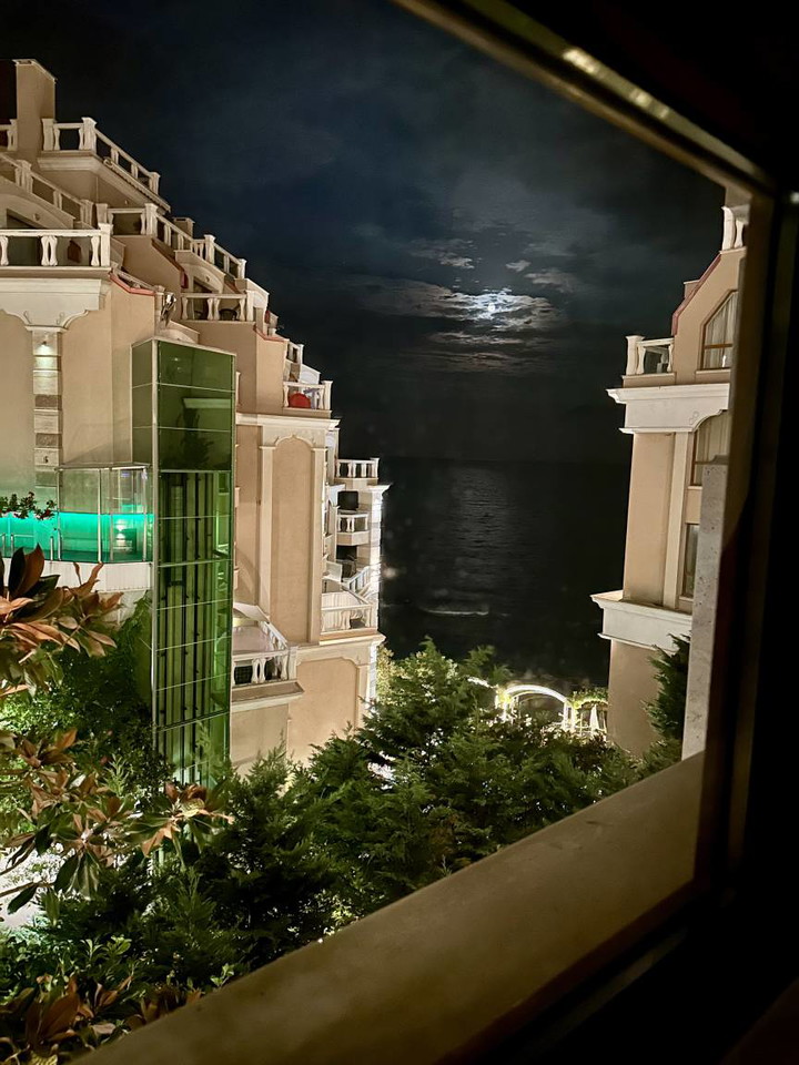 Apartment ∙ 1 Bedroom ∙ 4 Guests - Varna