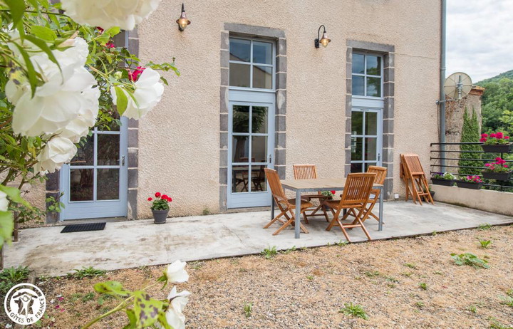 102 M² Gîte ∙ 3 Bedrooms ∙ 6 Guests - Issoire