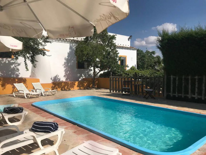 180 M² Villa ∙ 3 Chambres ∙ 6 Personnes - Osuna
