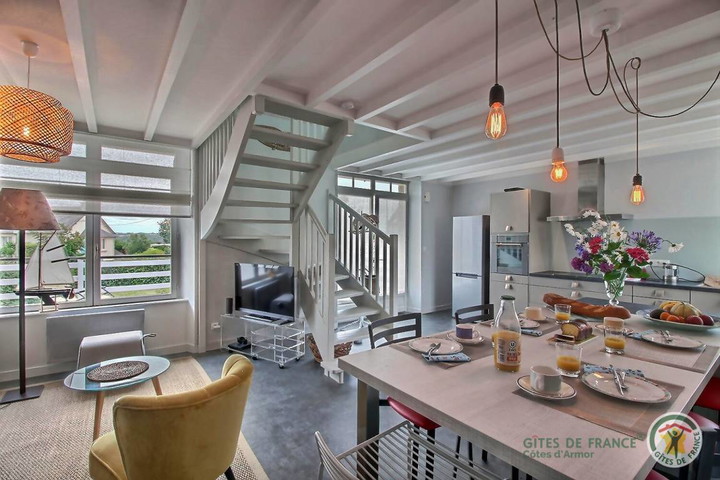 80 M² Gîte ∙ 3 Chambres ∙ 4 Personnes - Binic