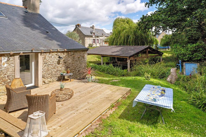 80 M² Bed And Breakfast ∙ 2 Bedrooms ∙ 4 Guests - Saint-Malo