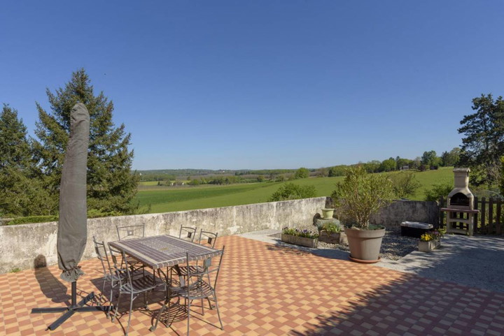 56 M² Gîte ∙ 2 Chambres ∙ 4 Personnes - Souillac