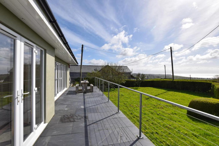 Cottage ∙ 3 Bedrooms ∙ 6 Guests - Pwllheli