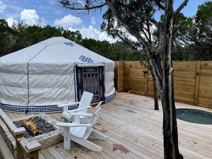 Camping ∙ 1 Bedroom ∙ 2 Guests - Canyon Lake, TX