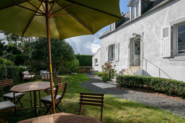 140 M² House ∙ 4 Bedrooms ∙ 8 Guests - Locquirec