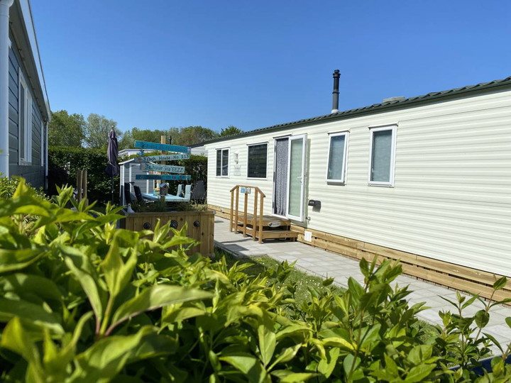 35 M² Chalet ∙ 3 Slaapkamers ∙ 6 Gasten - Zeeland