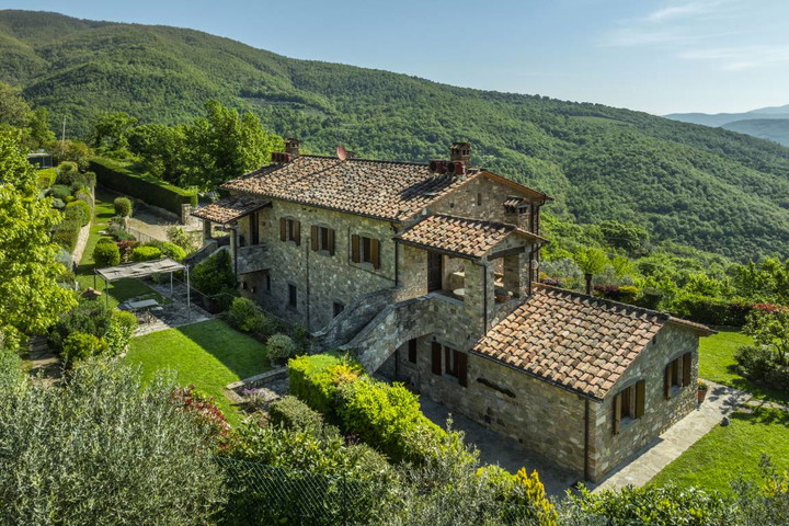 55 M² Privatzimmer ∙ 1 Schlafzimmer ∙ 3 Gäste - Cortona