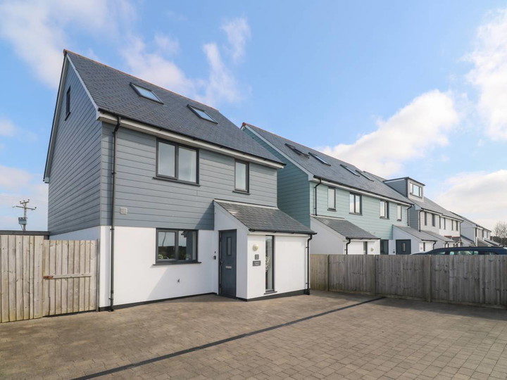 Cottage ∙ 4 Bedrooms ∙ 7 Guests - Penzance