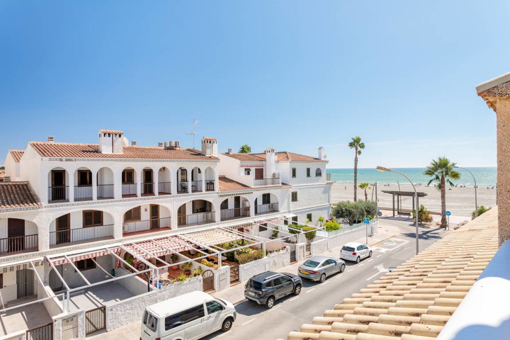 120 M² Ferienhaus ∙ 3 Schlafzimmer ∙ 6 Gäste - Santa Pola
