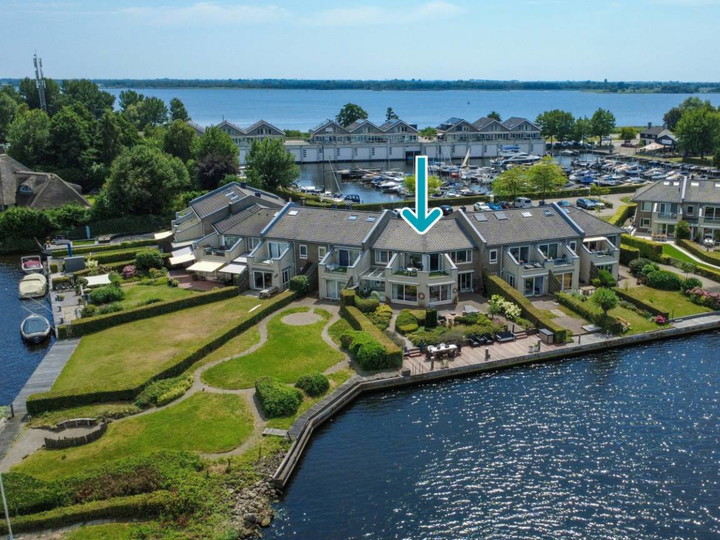 80 M² House ∙ 2 Bedrooms ∙ 4 Guests - Giethoorn