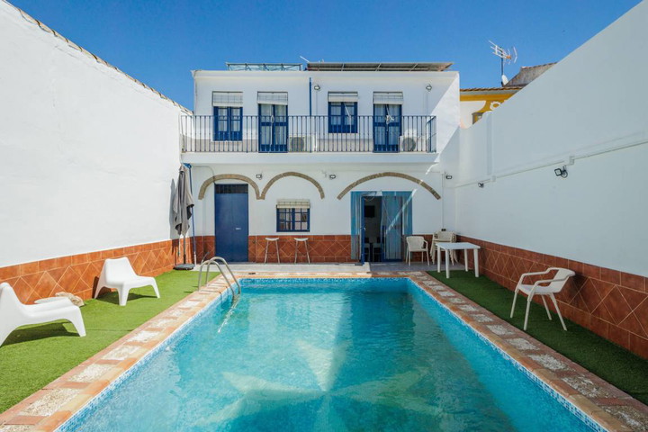 274 M² Maison De Vacances ∙ 6 Chambres ∙ 10 Personnes - Cantillana