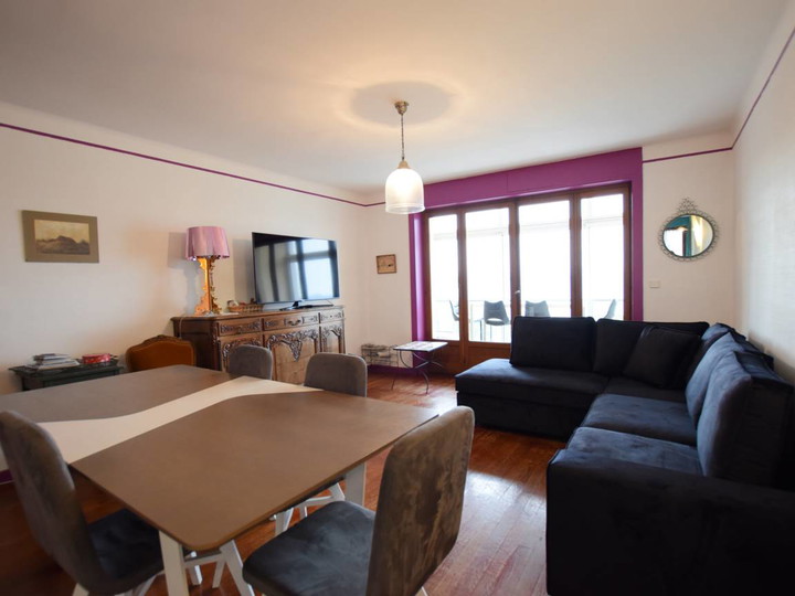 90 M² Apartment ∙ 2 Bedrooms ∙ 5 Guests - Évian-les-Bains