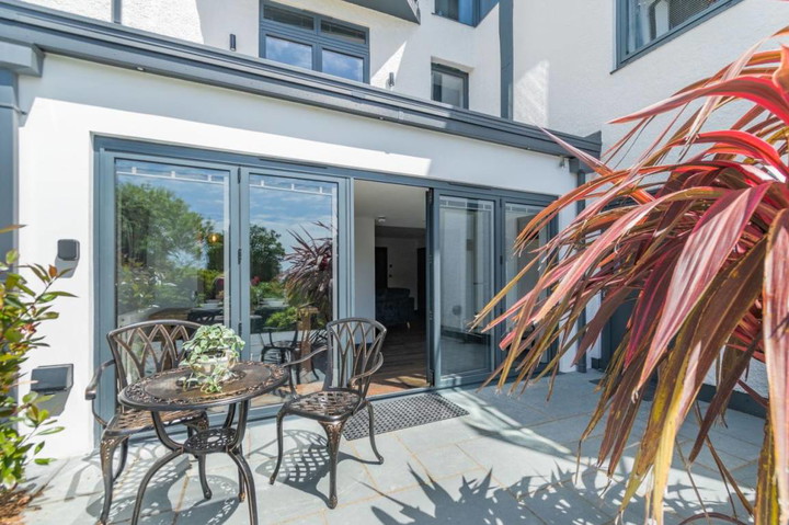 Ferienwohnung ∙ 2 Schlafzimmer ∙ 4 Gäste - Tenby