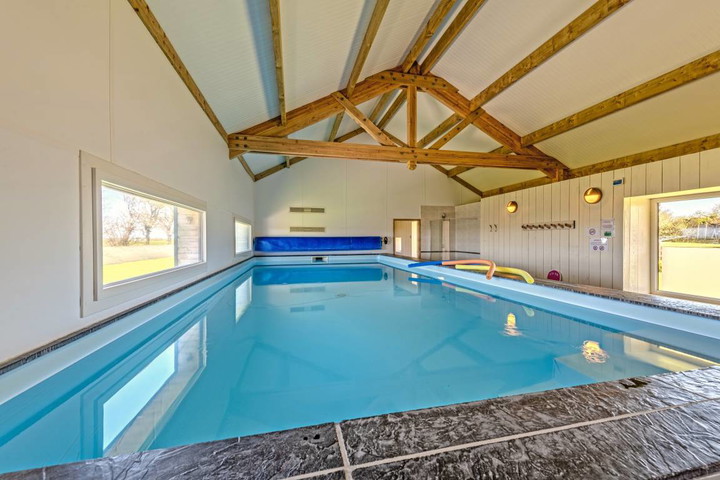 150 M² Cottage ∙ 4 Slaapkamers ∙ 10 Gasten - Kerlouan