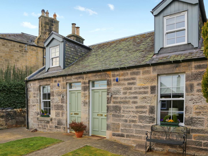 Cottage ∙ 2 Bedrooms ∙ 4 Guests - 