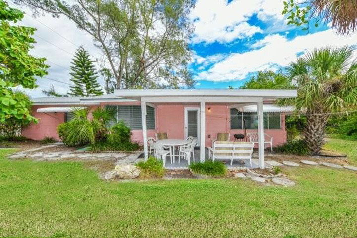 115 M² Cottage ∙ 3 Bedrooms ∙ 6 Guests - Anna Maria Island, FL