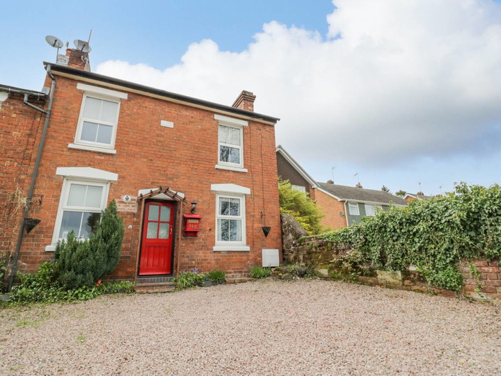 Cottage ∙ 2 Bedrooms ∙ 4 Guests - Bewdley