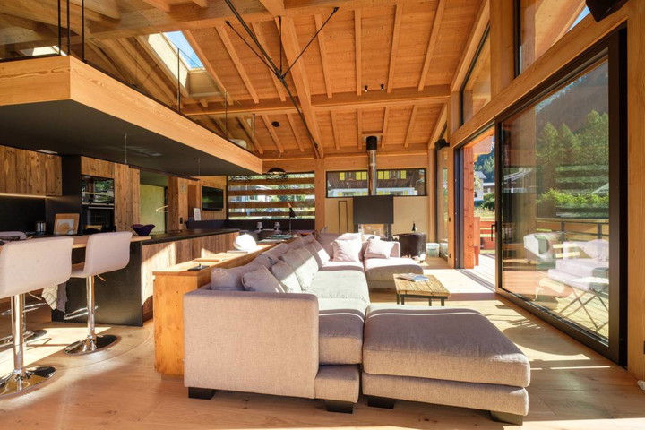 300 M² Chalet ∙ 5 Bedrooms ∙ 12 Guests - Les Houches