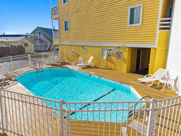 72 M² House ∙ 2 Bedrooms ∙ 5 Guests - Carolina Beach, NC