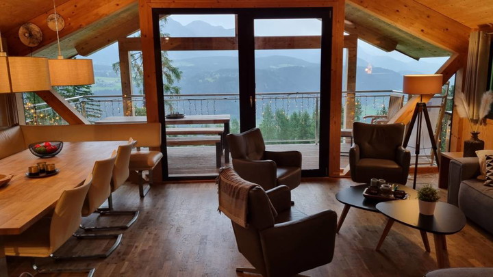 120 M² Chalet ∙ 4 Bedrooms ∙ 10 Guests - Schladming