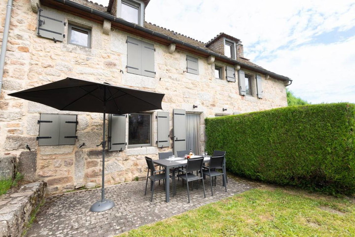 82 M² Gîte ∙ 2 Habitaciones ∙ 6 Huéspedes - Lozère
