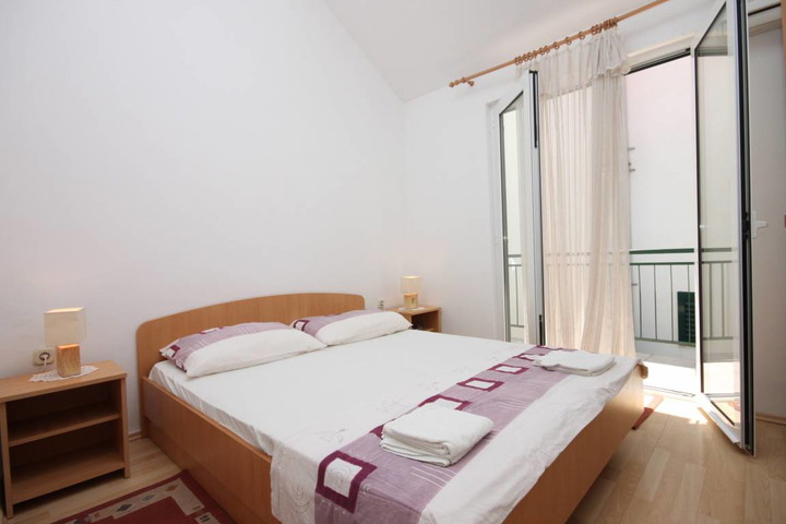 24 M² Ferienwohnung ∙ 1 Schlafzimmer ∙ 4 Gäste - Drvenik