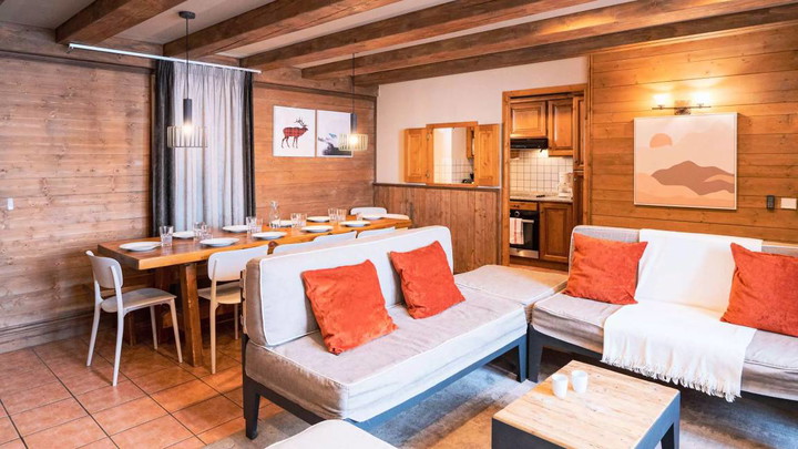 105 M² Chalet ∙ 5 Habitaciones ∙ 10 Huéspedes - Savoie