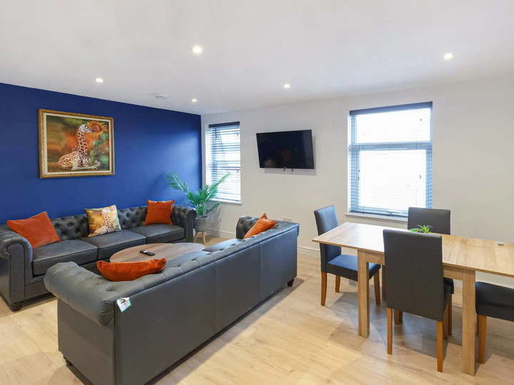 Cottage ∙ 2 Bedrooms ∙ 5 Guests - Lytham St Annes