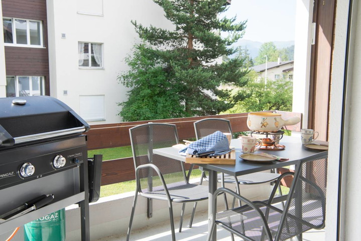 68 M² Ferienwohnung ∙ 2 Schlafzimmer ∙ 6 Gäste - Valbella