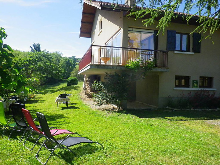 240 M² Gîte ∙ 6 Chambres ∙ 12 Personnes - Hauterives