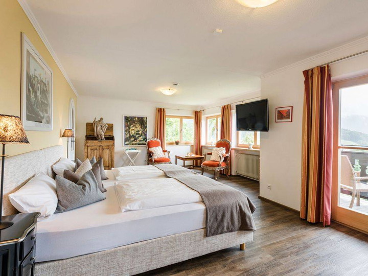 60 M² Hotel ∙ 1 Bedroom ∙ 1 Guest - Tegernsee