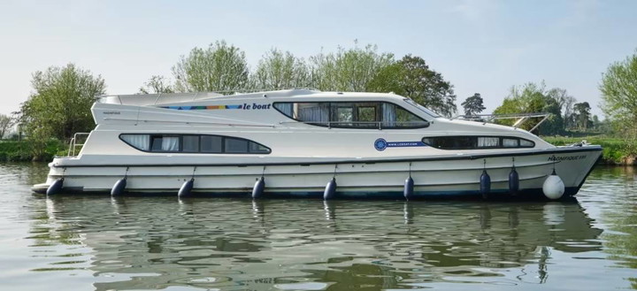 Péniche ∙ 2 Chambres ∙ 10 Personnes - Ille-et-Vilaine