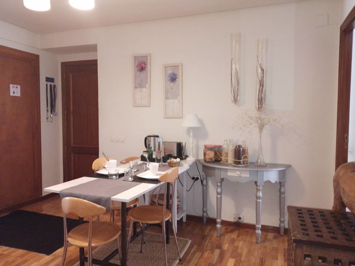 112 M² Quarto Particular ∙ 1 Quarto ∙ 4 Hóspedes - Segóvia