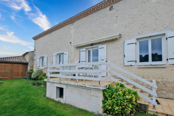 80 M² Cottage ∙ 2 Bedrooms ∙ 5 Guests - Loire