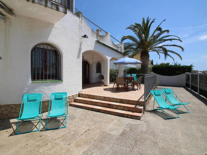 115 M² Villa ∙ 4 Chambres ∙ 9 Personnes - Roses
