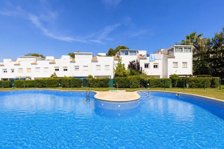 120 M² House ∙ 3 Bedrooms ∙ 8 Guests - Tarragona
