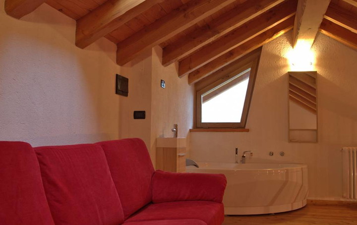 90 M² Chalet ∙ 3 Bedrooms ∙ 10 Guests - Champoluc
