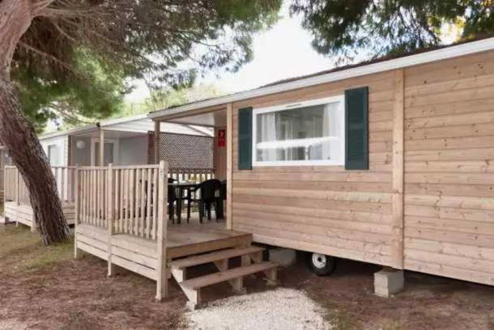 30 M² Camping ∙ 2 Bedrooms ∙ 4 Guests - La Londe-les-Maures
