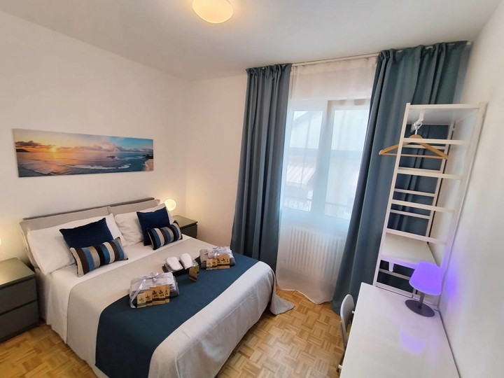113 M² Appartement ∙ 3 Slaapkamers ∙ 9 Gasten - Padua