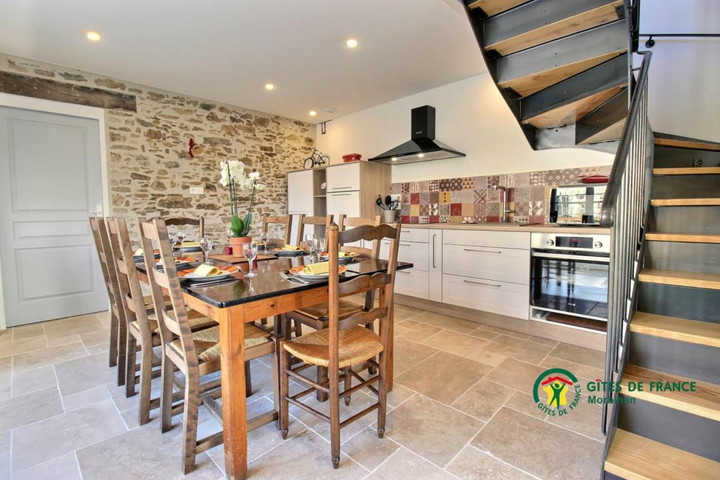 104 M² Gîte ∙ 4 Chambres ∙ 8 Personnes - La Roche-Bernard