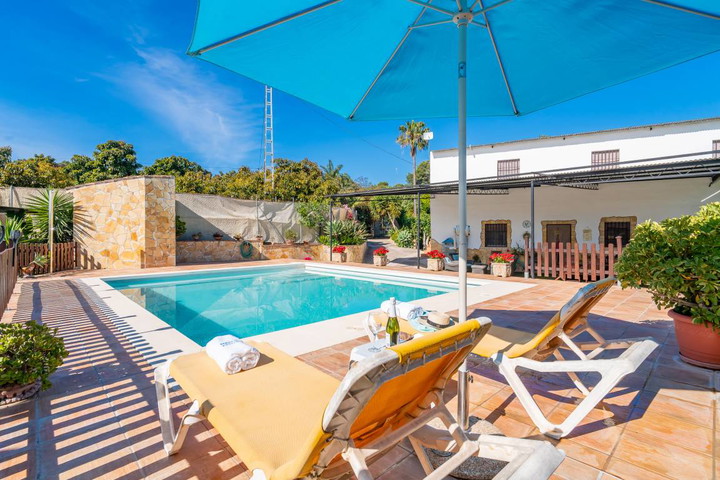 65 M² Casa Rural ∙ 2 Habitaciones ∙ 5 Huéspedes - Monda