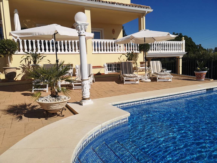 80 M² Apartment ∙ 1 Bedroom ∙ 4 Guests - Estepona