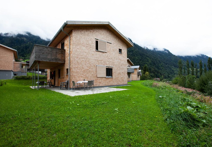 132 M² Chalet ∙ 4 Bedrooms ∙ 11 Guests - Montafon
