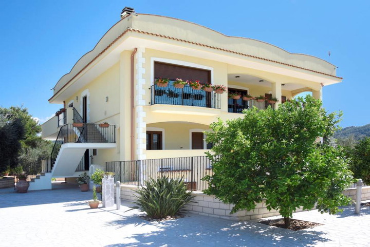 35 M² Villa ∙ 2 Chambres ∙ 5 Personnes - Peschici