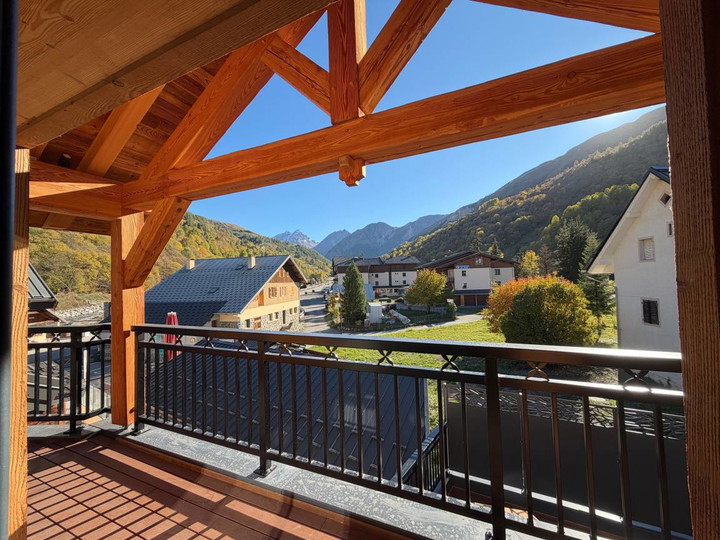 180 M² Chalet ∙ 5 Chambres ∙ 14 Personnes - Valmeinier