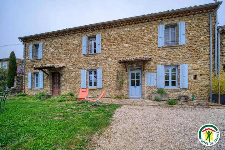 118 M² Gîte ∙ 3 Bedrooms ∙ 6 Guests - Crest