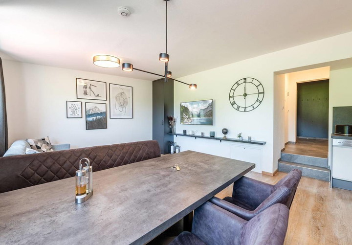 70 M² Ferienwohnung ∙ 2 Schlafzimmer ∙ 6 Gäste - Hallstatt