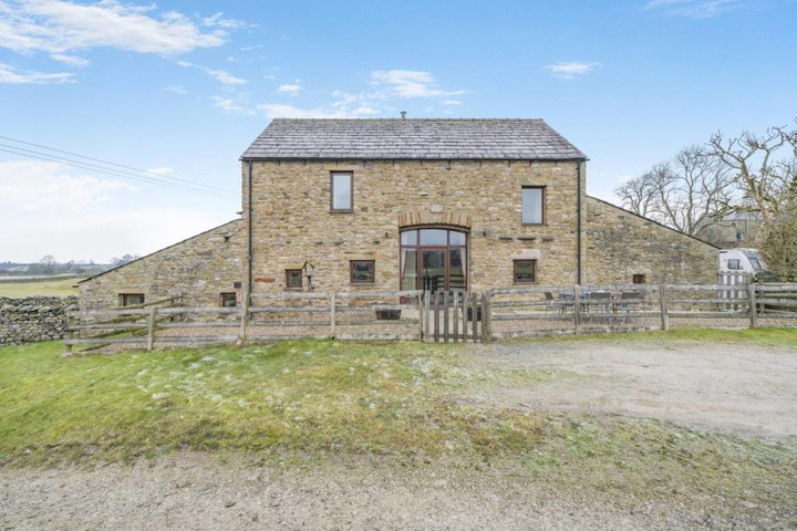 Cottage ∙ 3 Bedrooms ∙ 6 Guests - Kirkby Lonsdale