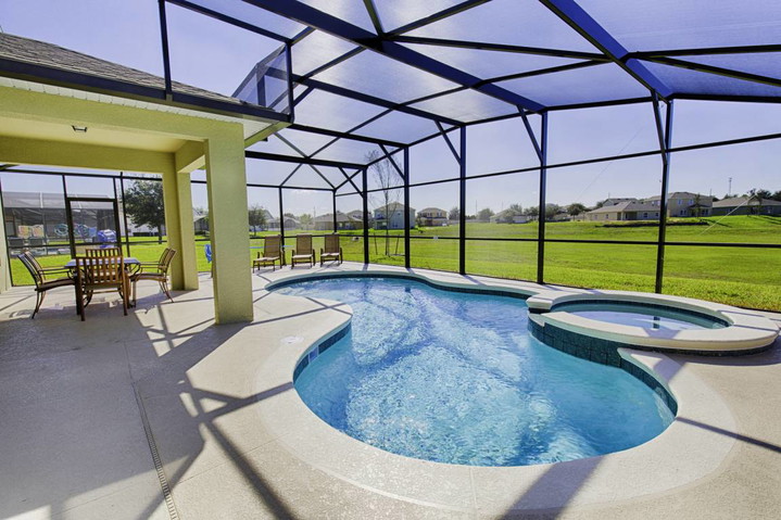 238 M² House ∙ 5 Bedrooms ∙ 10 Guests - Davenport, FL